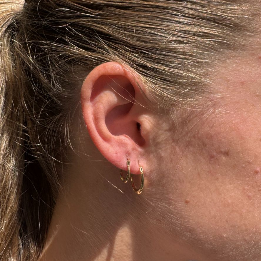 Only Once Small Hoops – Janine Binneman